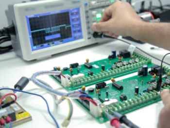 Banc de test de composants et cartes électroniques - Sodalec